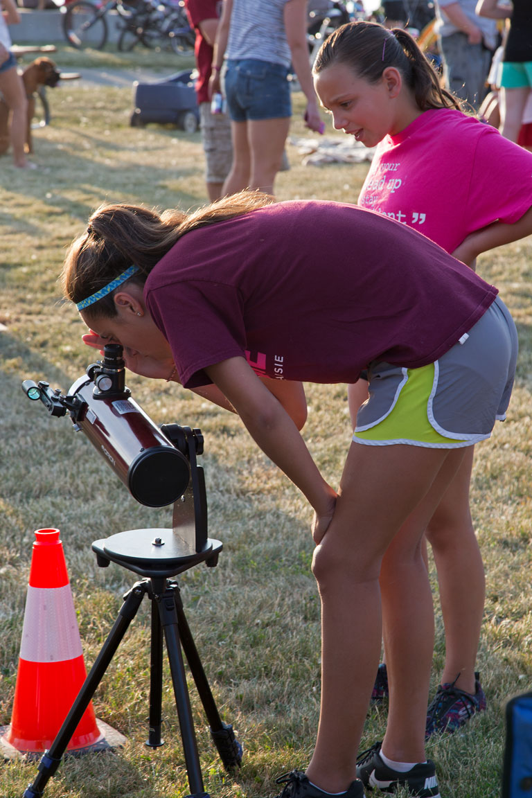 girls_small_scope-IMG_4372 | CAA: Cuyahoga Astronomical Association